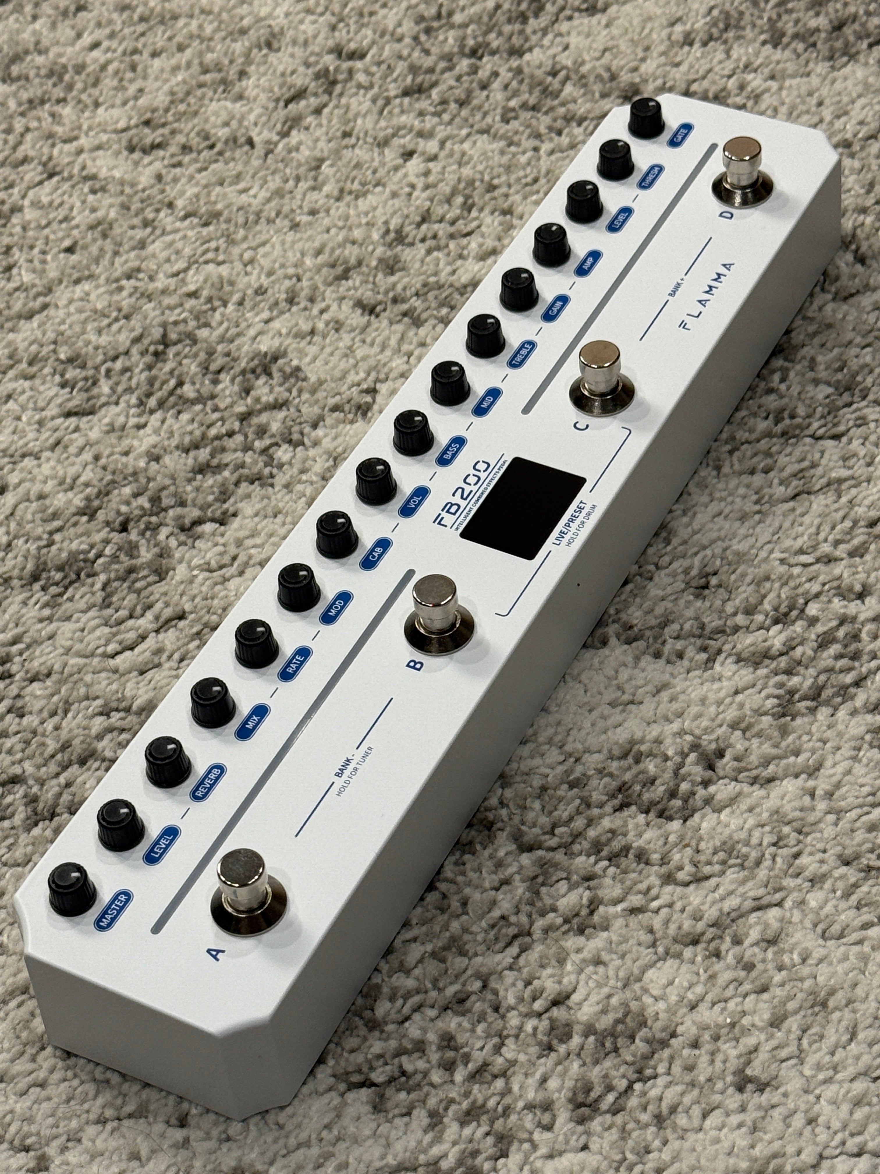 Flamma FB200 Intelligent Bass Multi Effects Pedal – nafiriguitar.com
