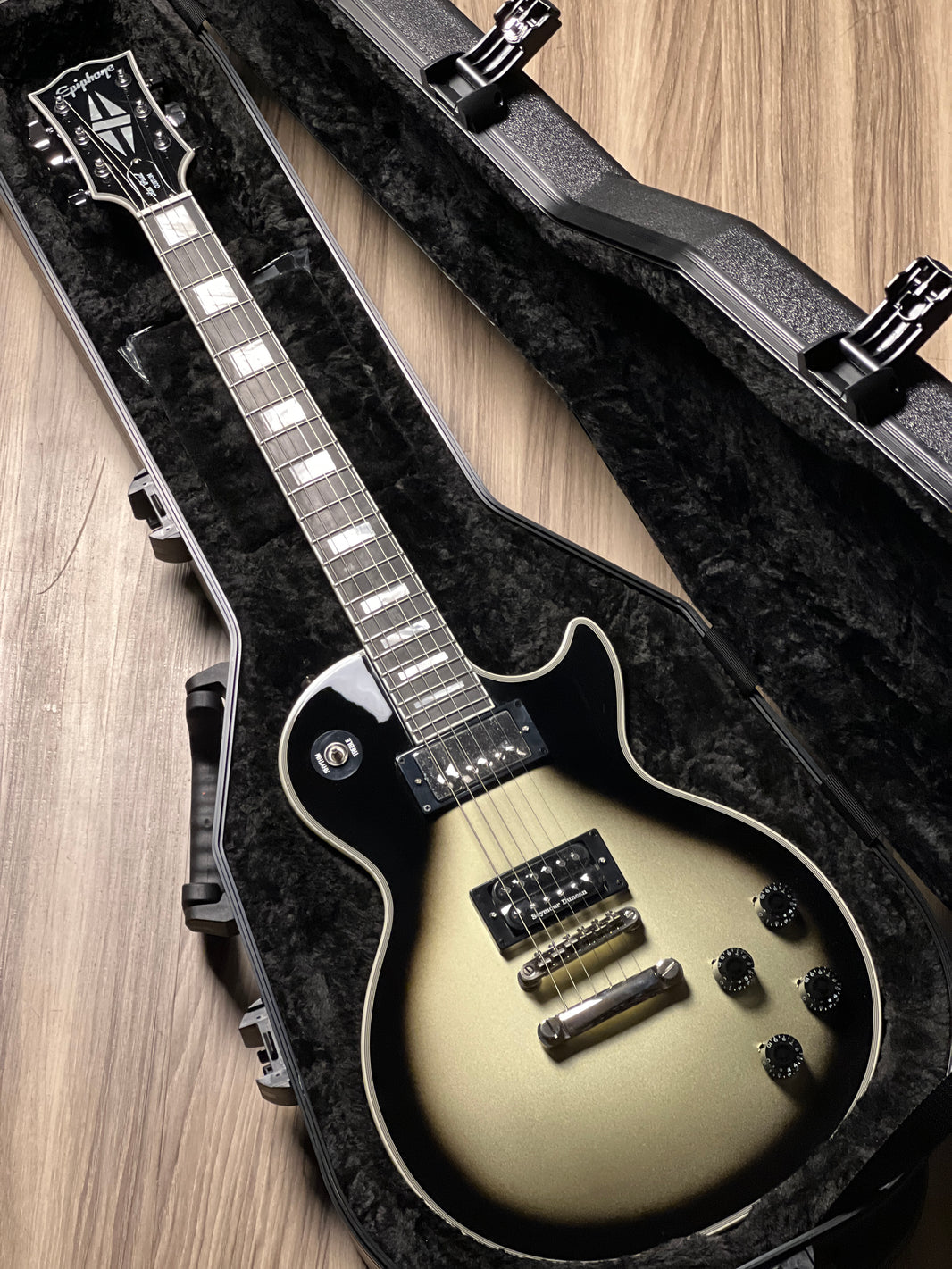 Epiphone Signature Models – Page 3 – nafiriguitar.com