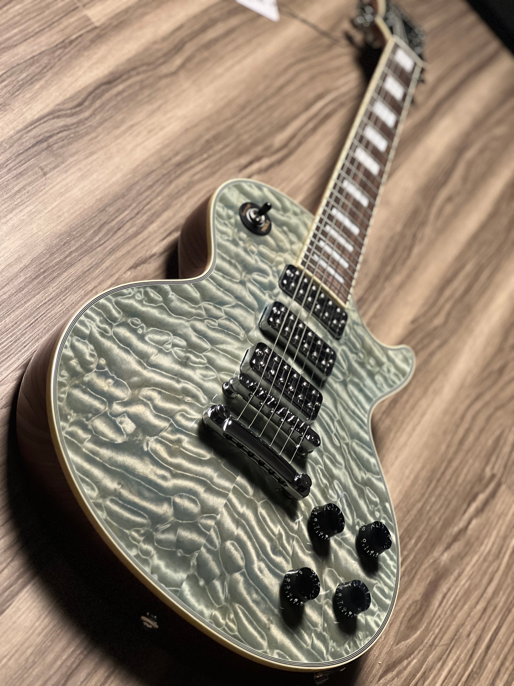 Soloking SLC60 P3 QM with 5A Quilt Top in Ocean Blue – nafiriguitar.com