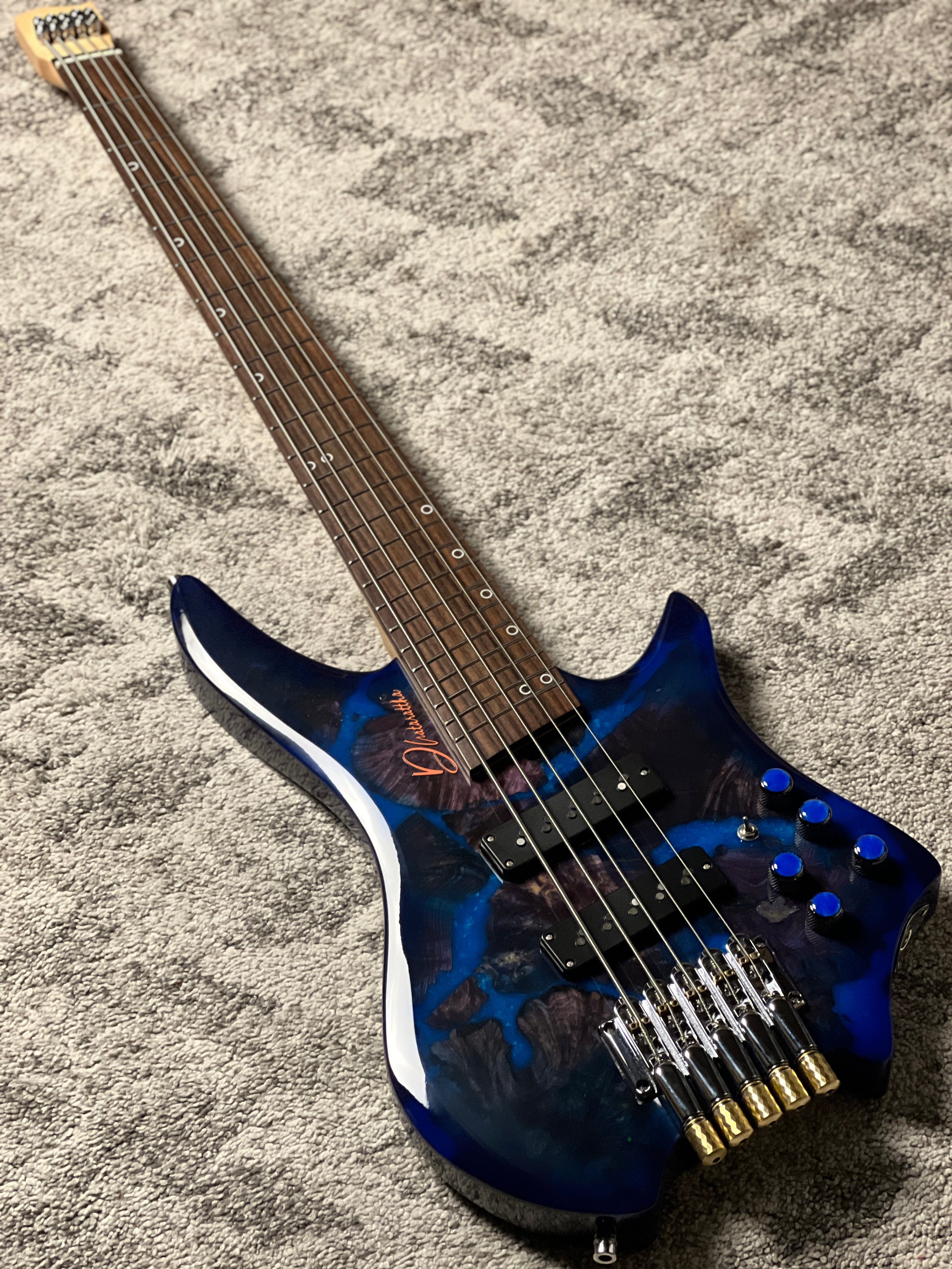 Dhatarattha Custom DEB 5 Headless Bass in Island Burl Top with RW FB N ...