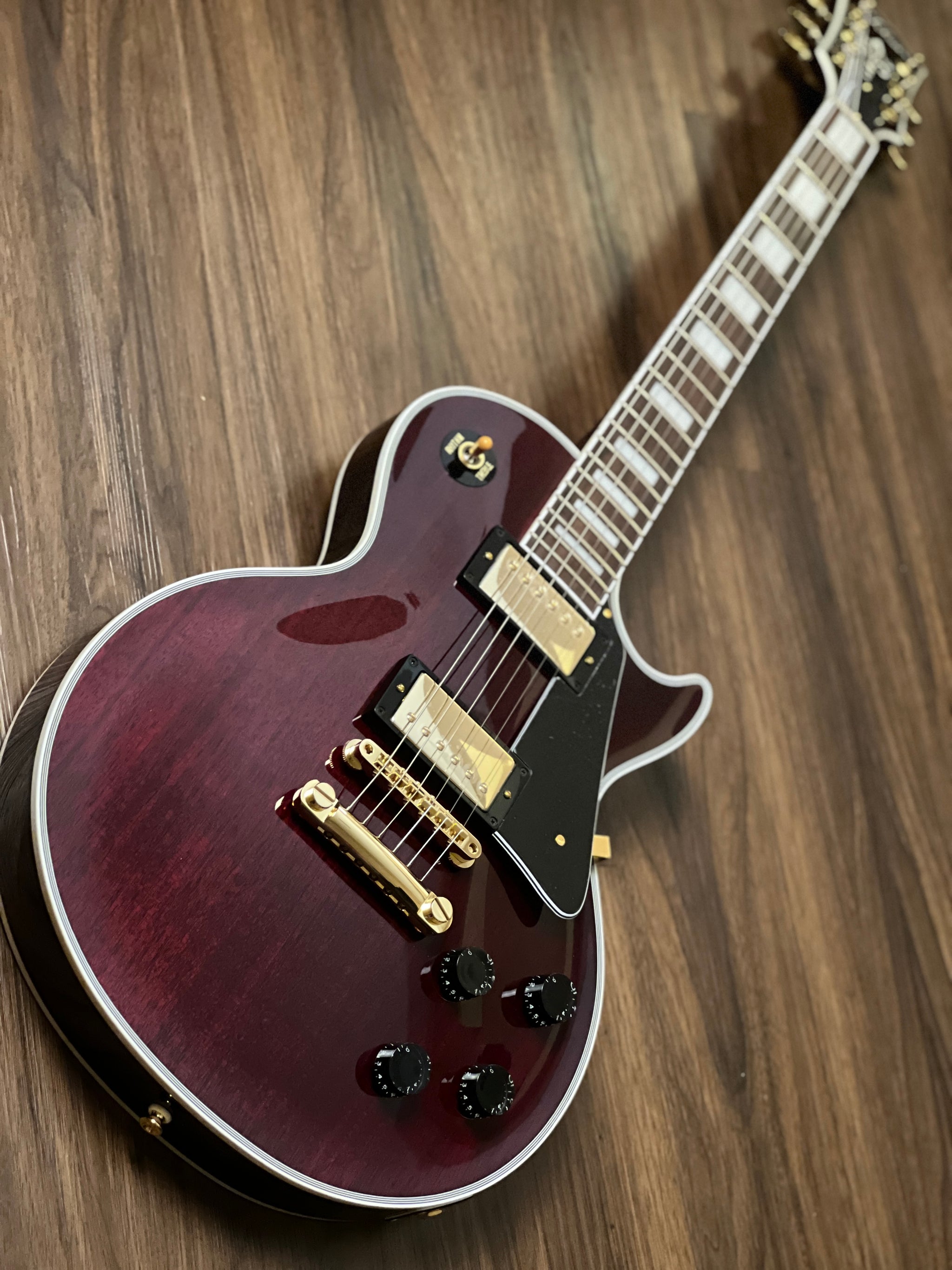 Tokai Love Rock LC-142 WR Vintage Series Japan in Wine Red S/N 2349127 ...