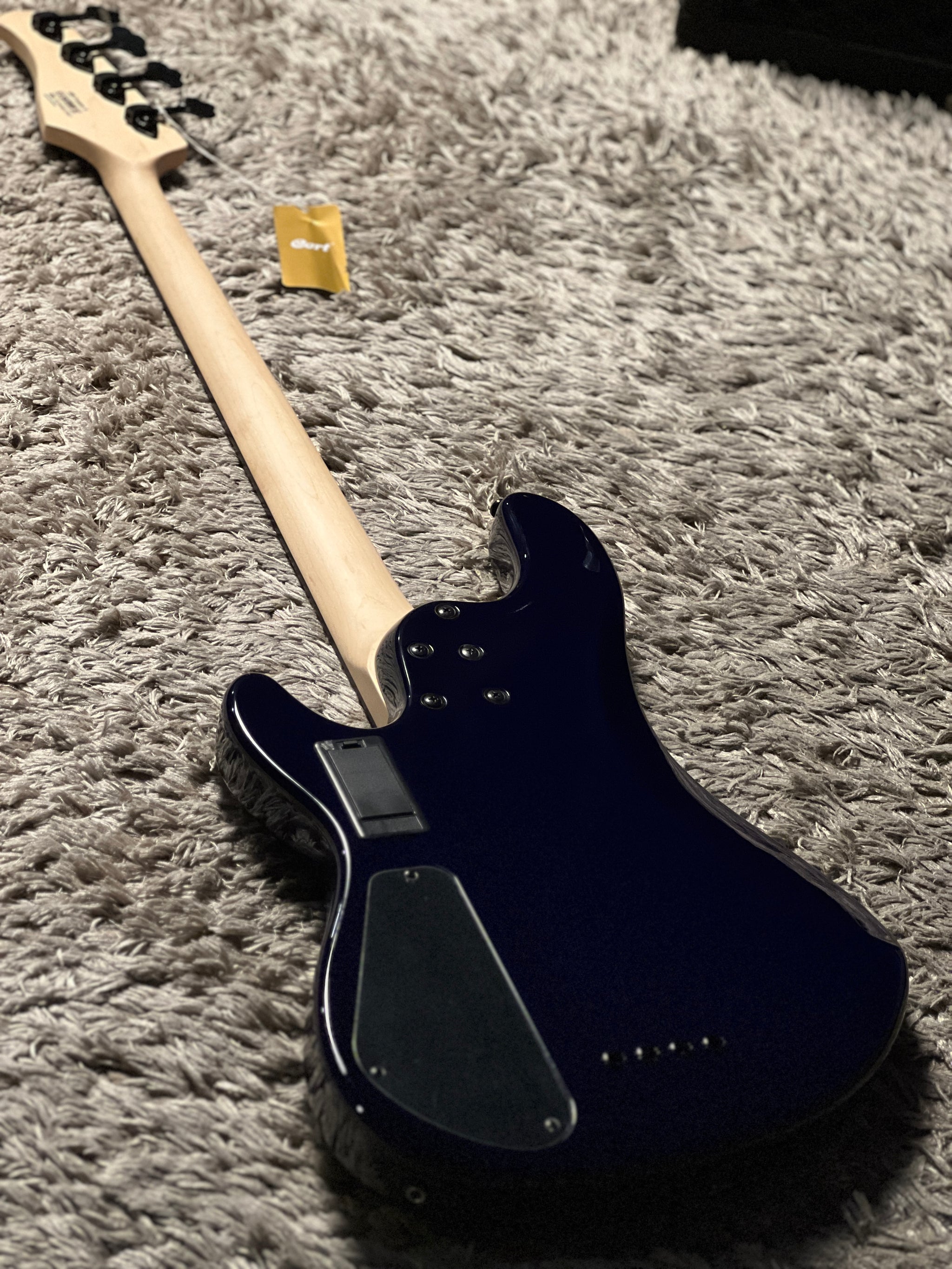 Cort GB Fusion 4 BB in Blue Burst – nafiriguitar.com