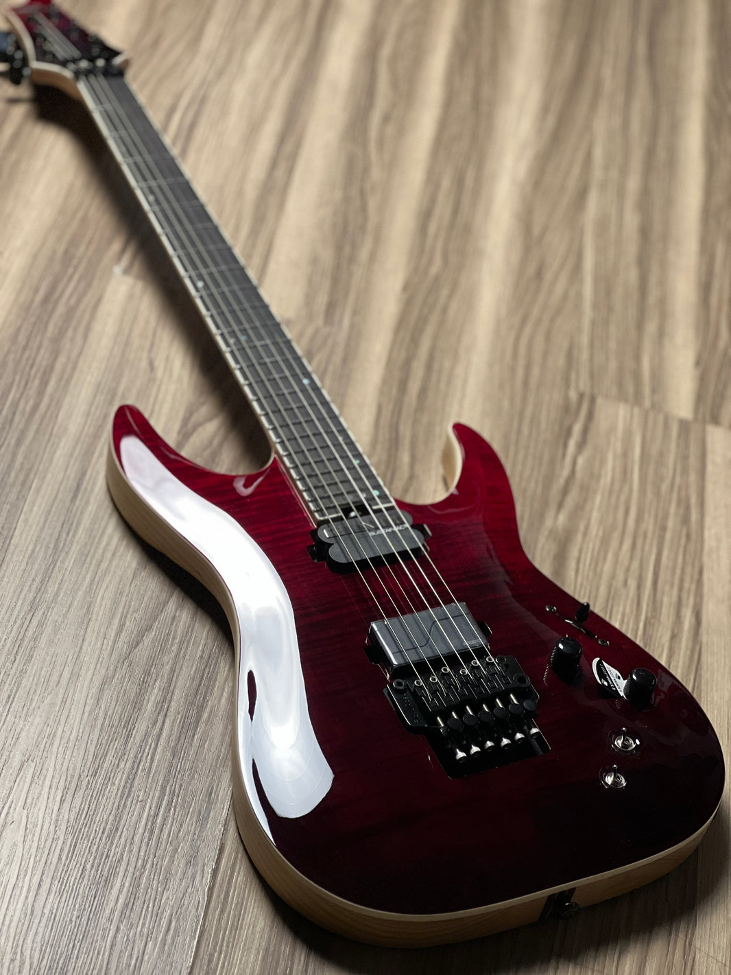 Schecter – nafiriguitar.com