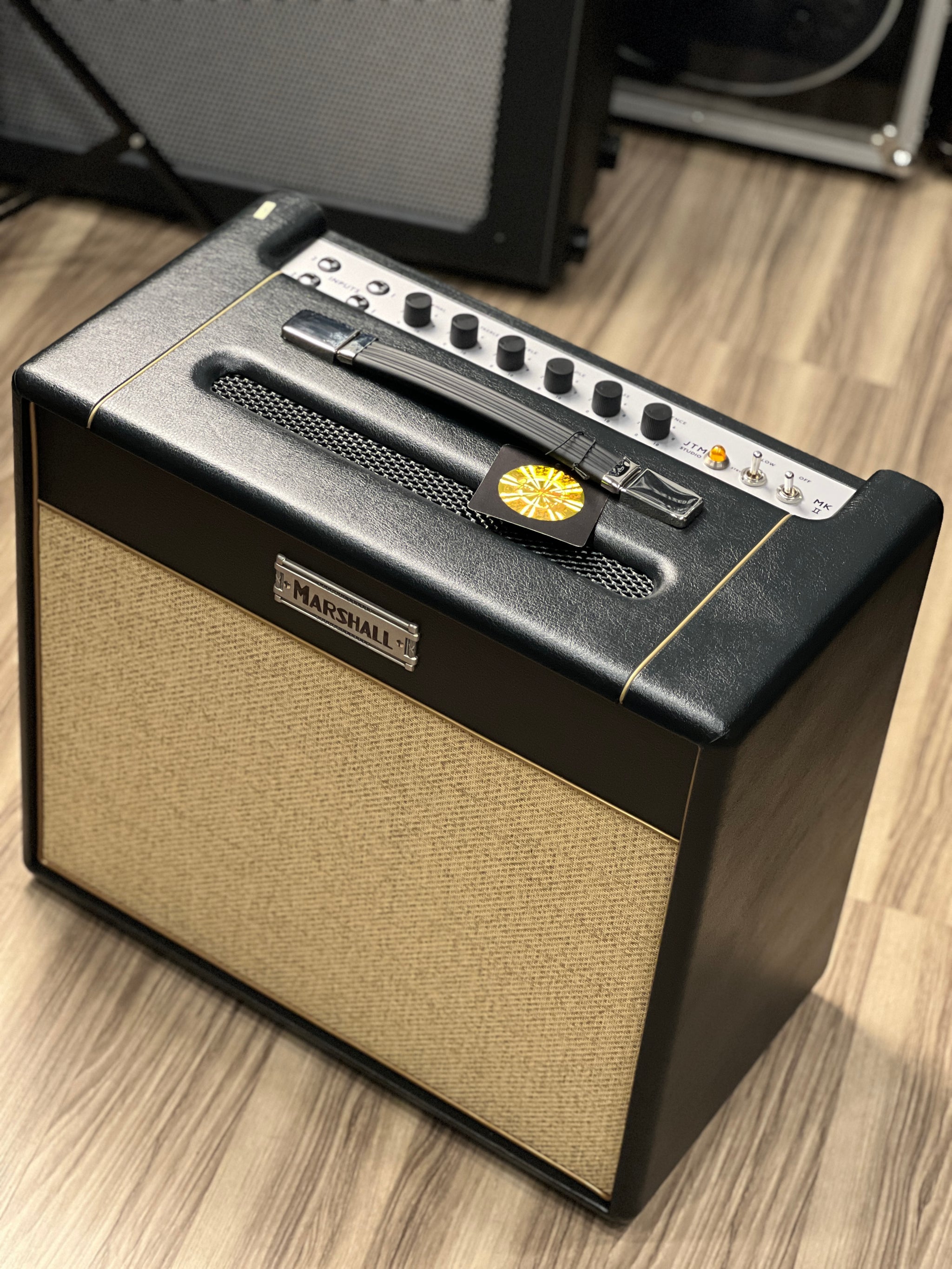 Marshall Studio JTM Combo 20W ST20C – nafiriguitar.com