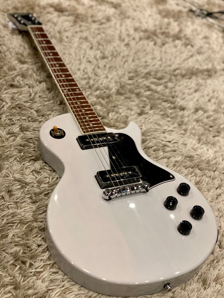 Tokai Traditional Series – nafiriguitar.com
