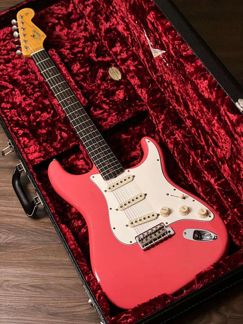 Fender Custom Shop 1964 Stratocaster Journeyman Relic Aged Fiesta Red ...
